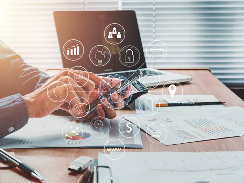 Navigating Digital Waters: How Digital Marketing Transforms Brands in the GCC - Othaimeen